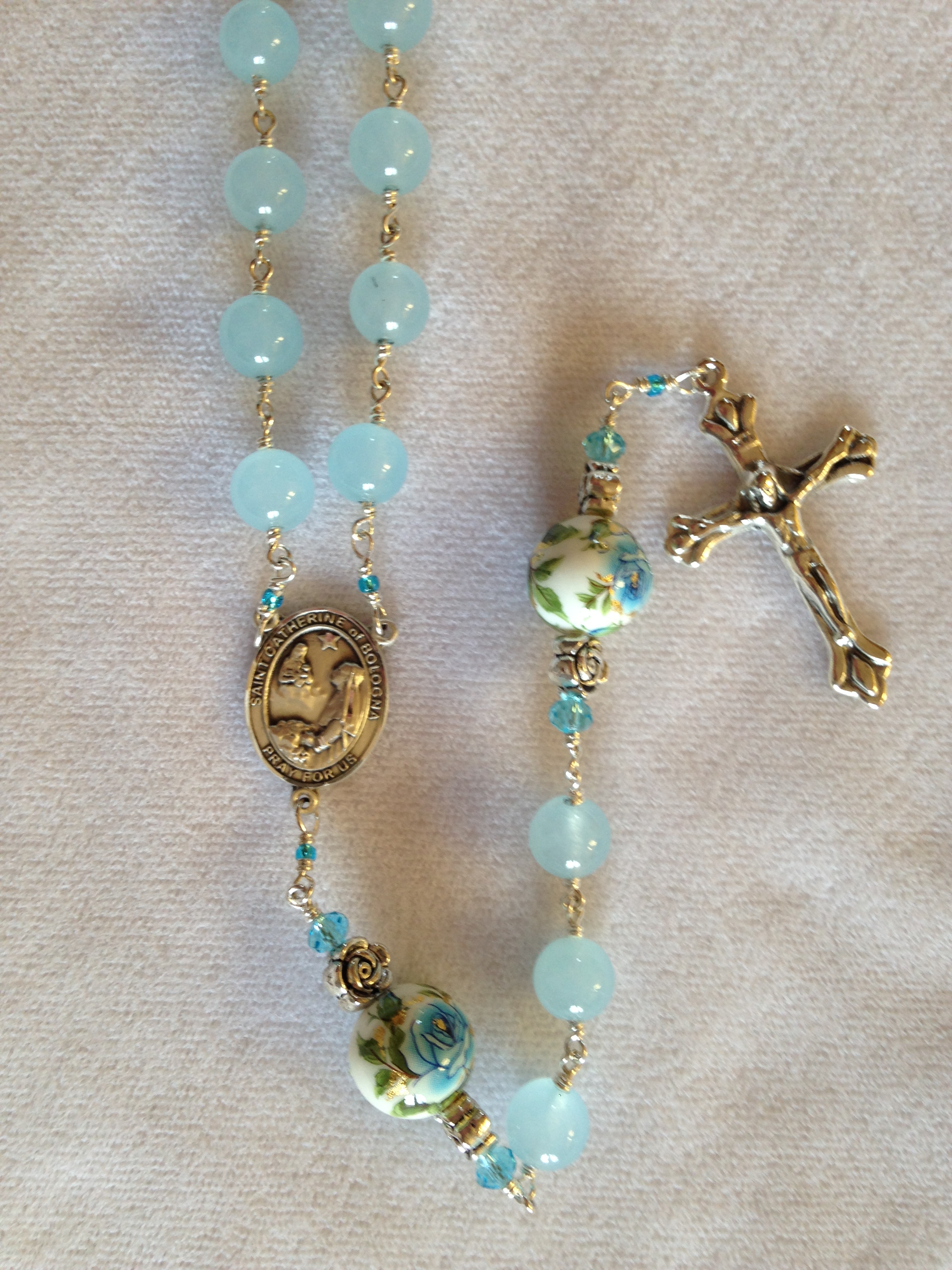 Custom March birthstone rosary, Op.23 – Flower of Carmel Rosaries